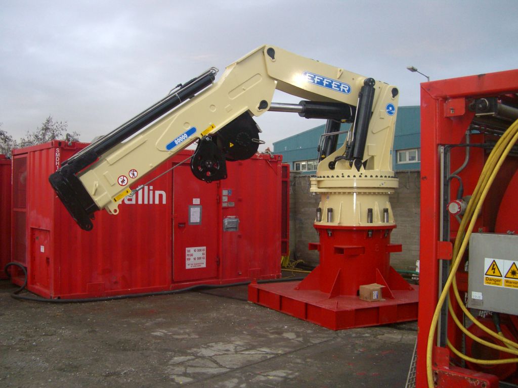 Effer Marine Cranes - Foldable Cranes | Cranetech Australia